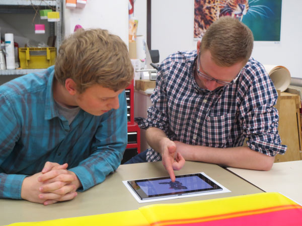 Tablets im Unterricht — Social Augmented Learning